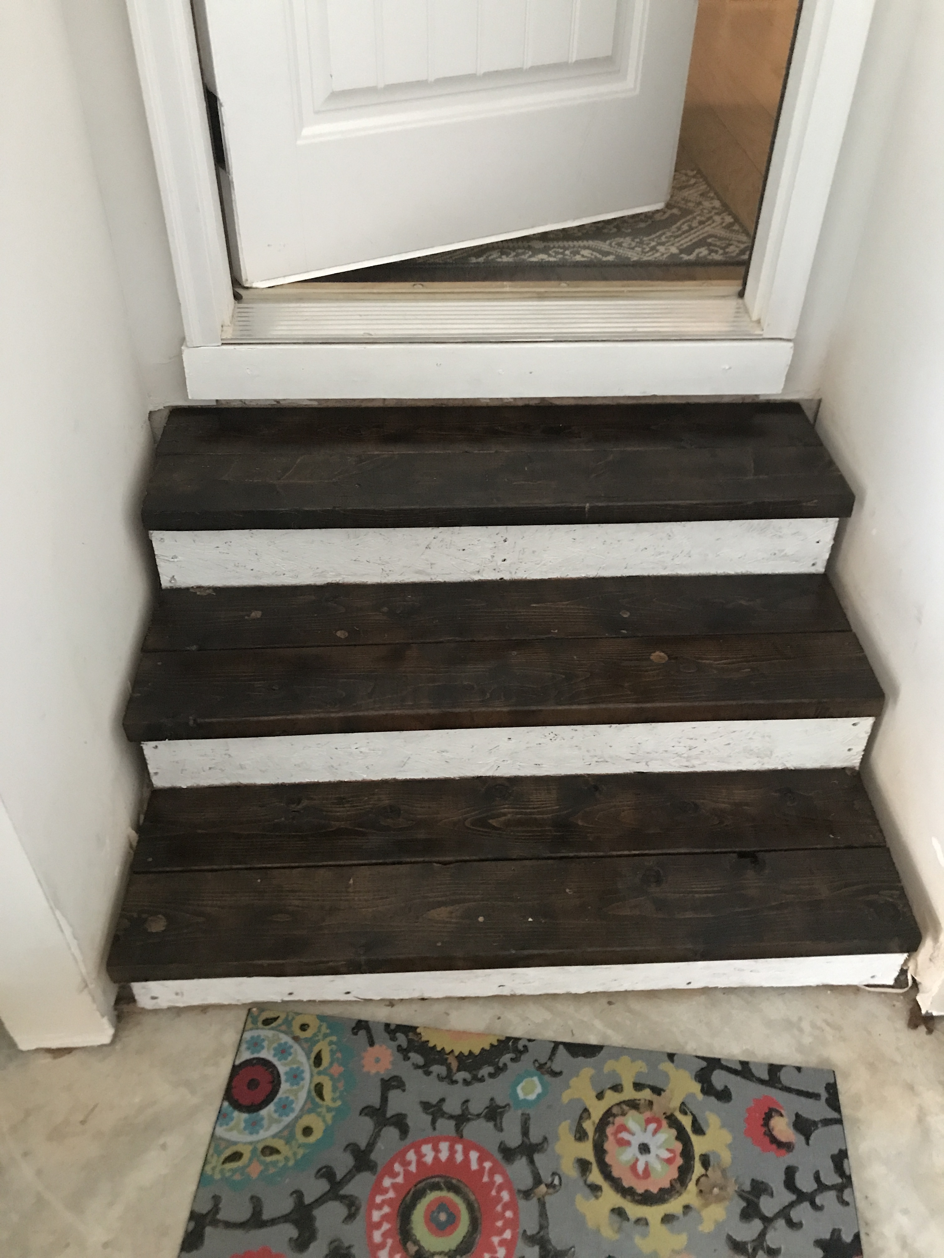 Fancy Stairs - it's hammer time: a beginner's diy journey