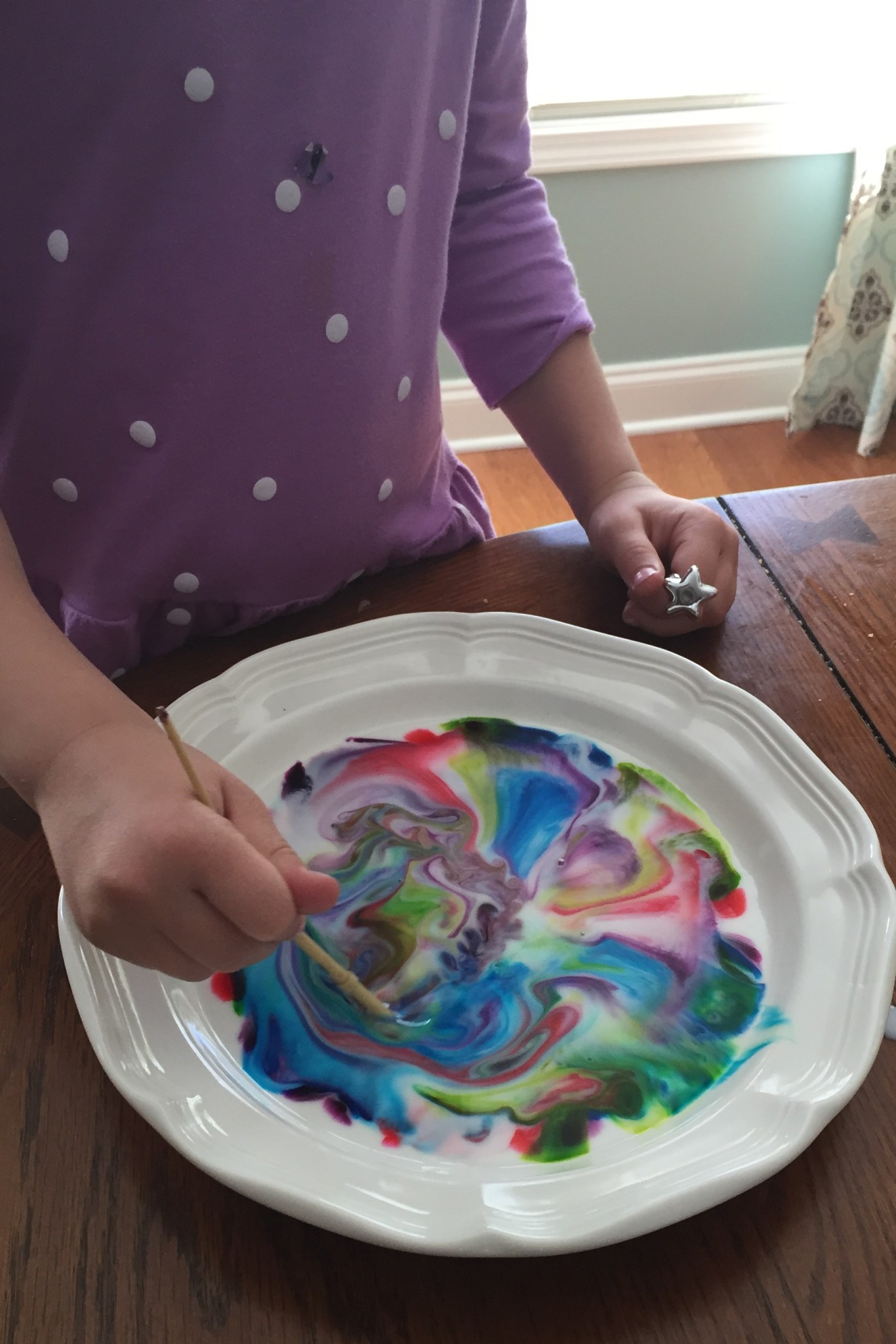 8 Fun (& Easy) Science Experiments